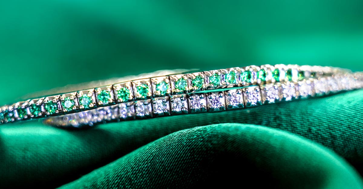 Luis & Freya: Erschwinglicher Luxus mit Flex-Armbändern Dazzling Colors ...