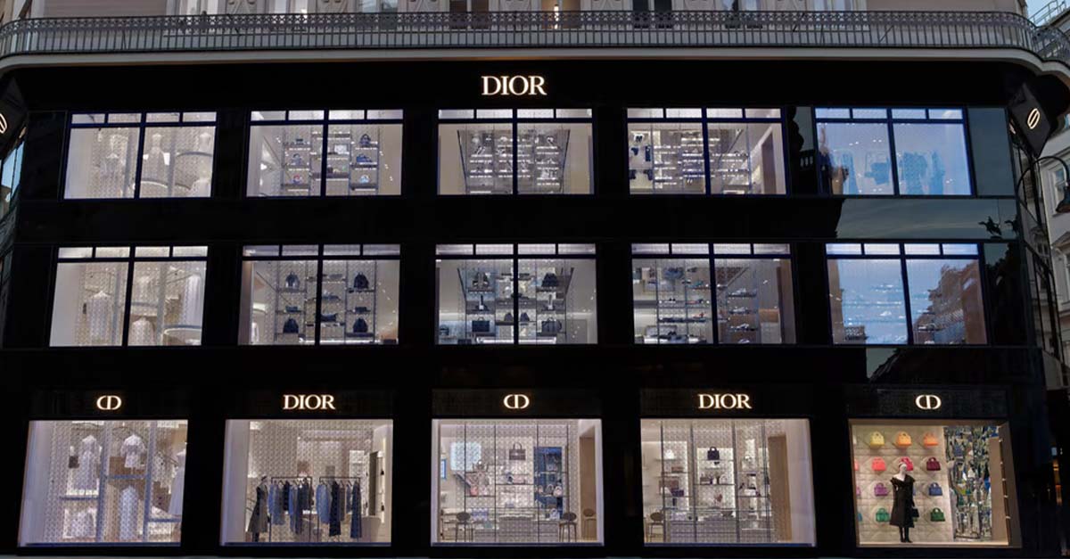 Neuer Luxus-Tempel im Golden Quartier: Dior eröffnet Flagshipstore in ...